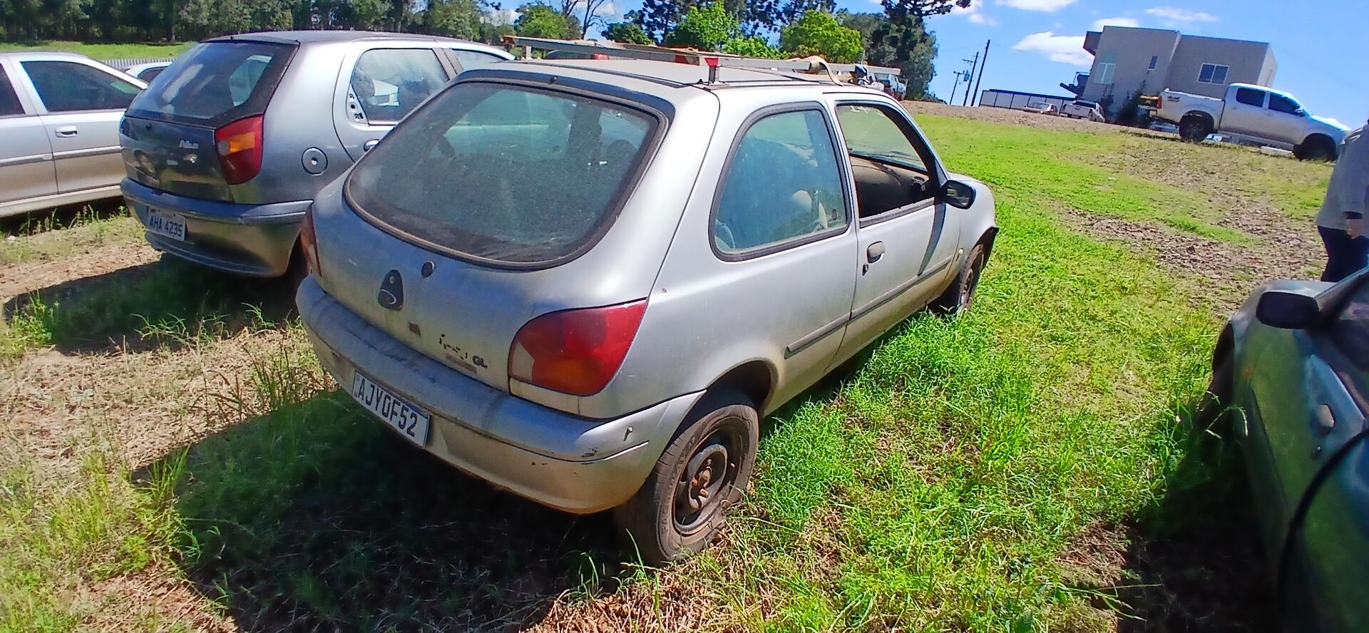 Lote - Dal'Aqua Leilões